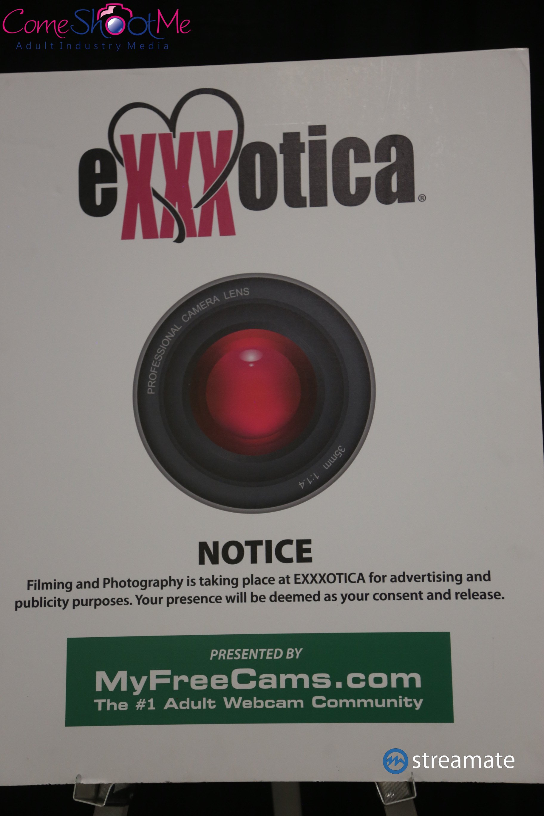 Exxxotica Edison NJ 2018 Porn Fan Convention